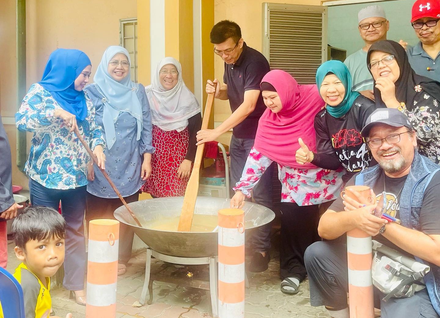 Aplikasi Keberkatan Muharam, Bersama Teruskan Tradisi Kacau Bubur ...