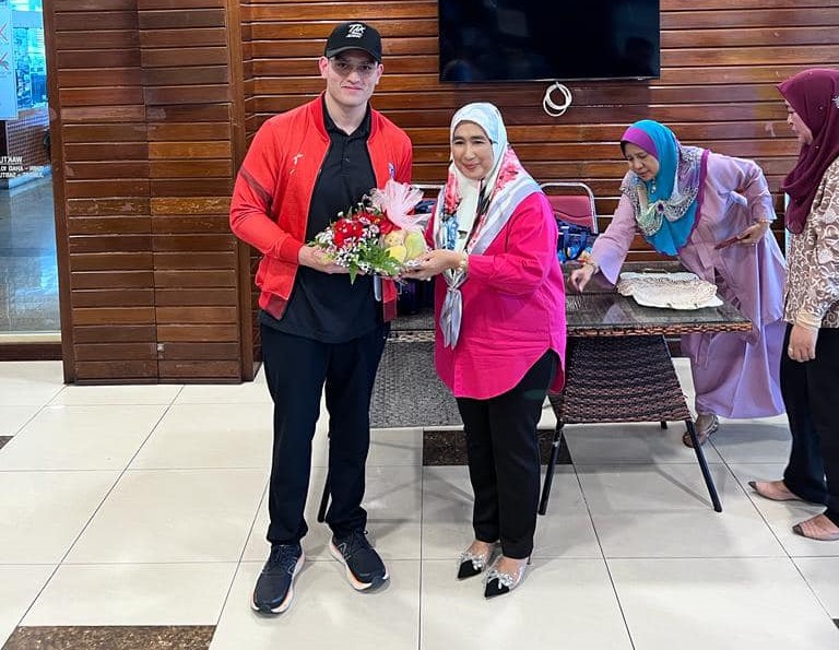 Program Sembang Santai Perkukuh Perjuangan UMNO - Umno Putrajaya