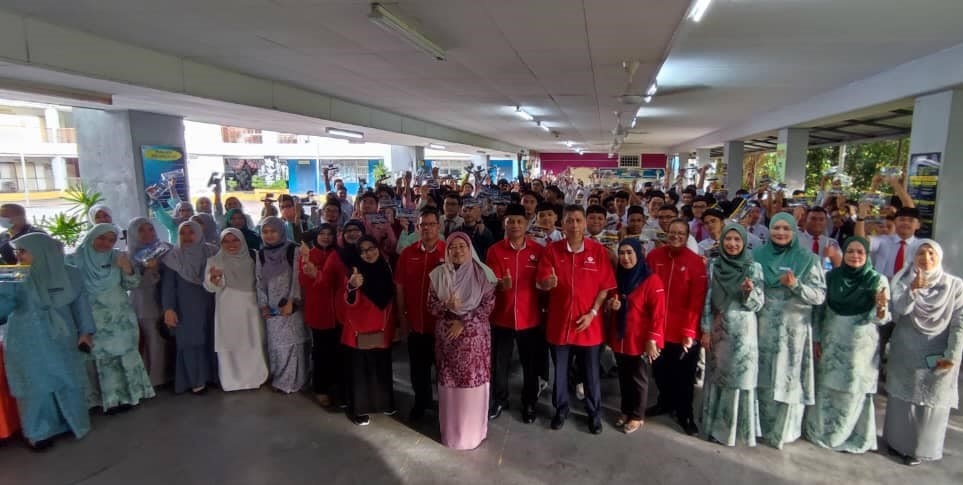 Majlis Restu Ilmu Santuni Calon-calon SPM Putrajaya - Umno Putrajaya