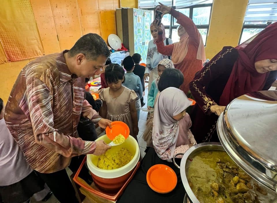 Bersama Semarakkan Sambutan Hari Raya Aidilfitri Perpaduan - Umno Putrajaya