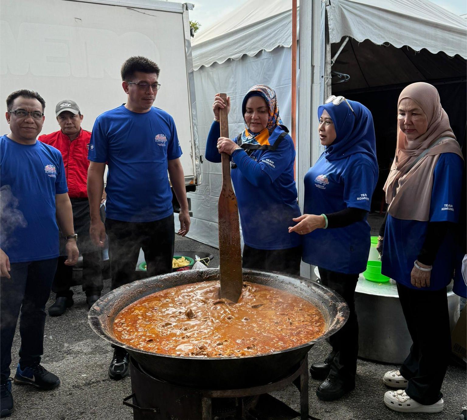 Kenduri Rakyat@Karnival Putrajaya 2025 Meriah, 6,000 Hadir Nikmati ...